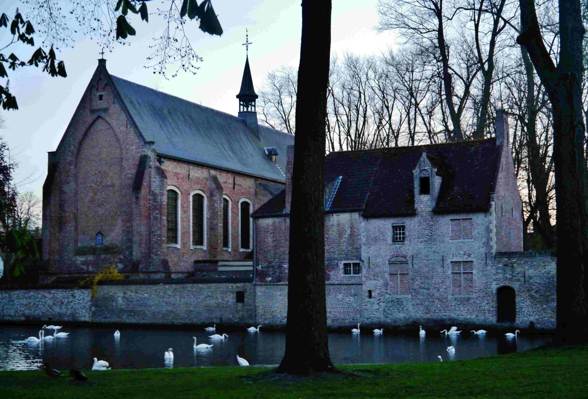 In gesprek met een zuster uit het begijnhof van Brugge – Radio Maria