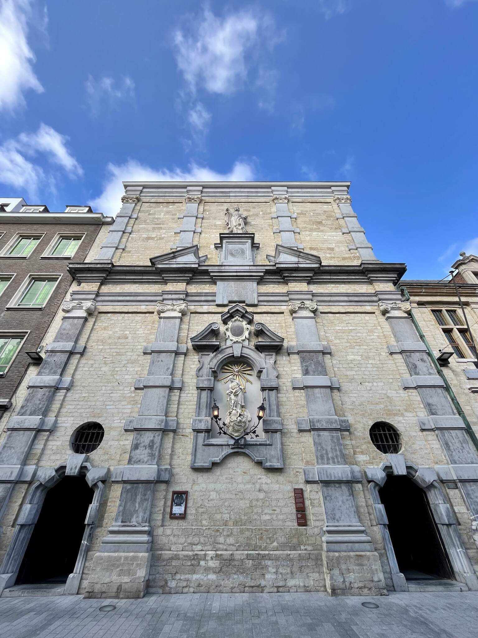 Langs de monumentale kerken van Mechelen naar de Basiliek van Onze ...