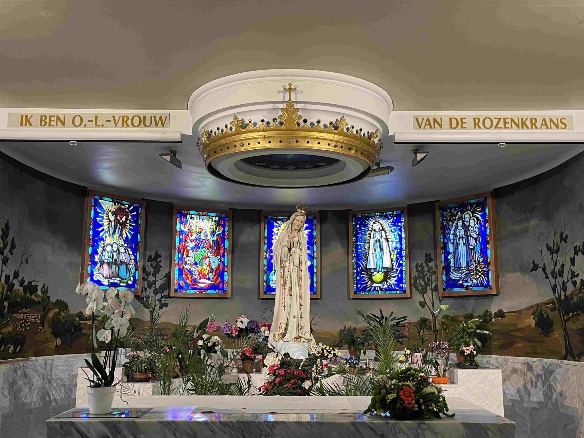 Ontdek de Belgische kust met de Kusttram – Onze Lieve Vrouwkerk ...